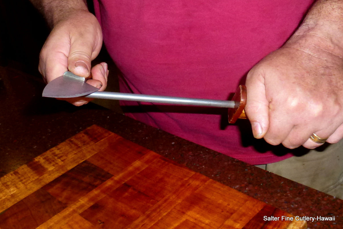Stropping with a Ceramic Sharpening Rod | Salter Fine Cutlery